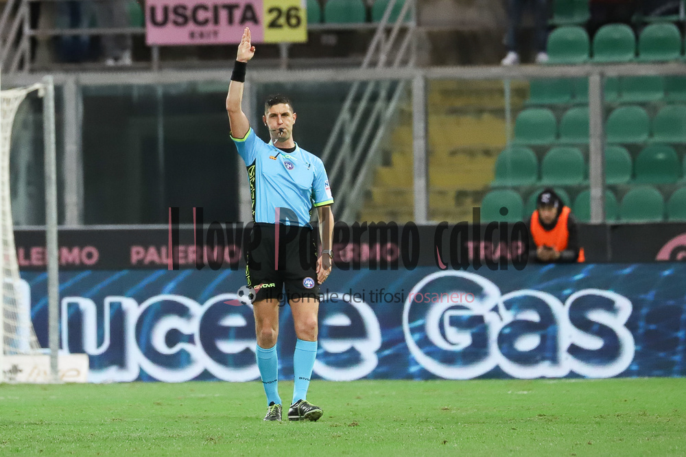 Palermo-Cremonese, arbitra Collu: le designazioni della 30^ giornata di ...