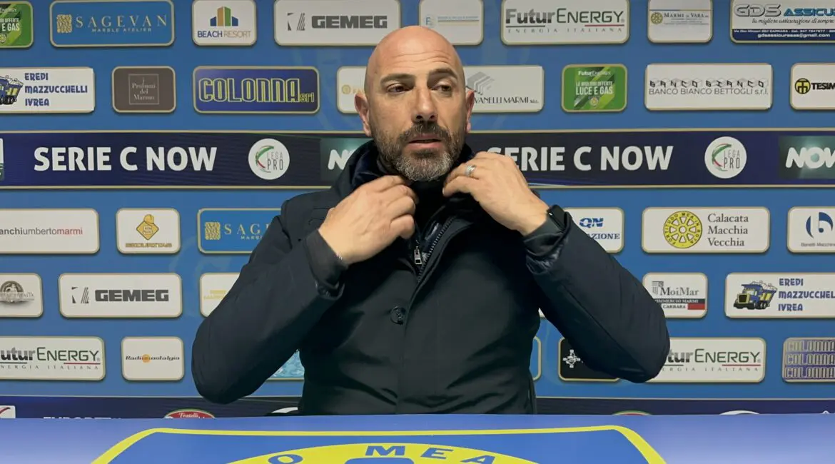 Carrarese, Calabro: «Vedere signori di 80 anni allo stadio emoziona ...