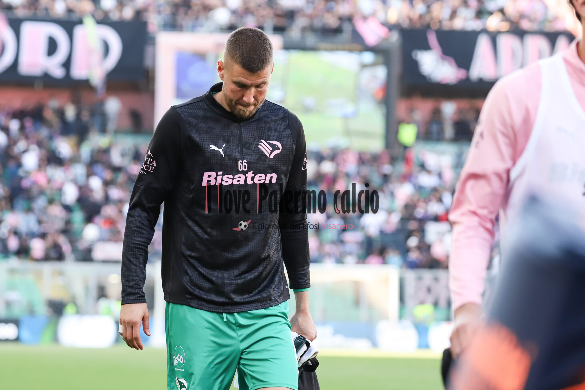 Repubblica: "Palermo, confermate le nuove maglie: dal 2027-28 ritorno ...