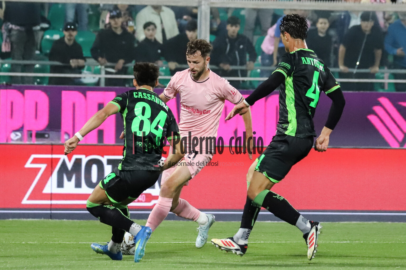 Corriere dello Sport: "Palermo, affondo per Cassandro. Al Mubarak ...